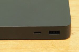 Surface Thunderbolt 4 ドック実機レビュー｜高速ポートを搭載したドッキングステーション | ビリオンログ billion-log